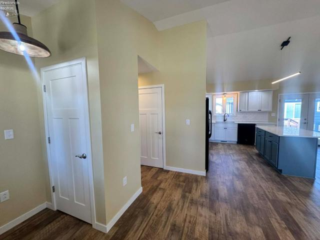 111 Tuscarawas Trail