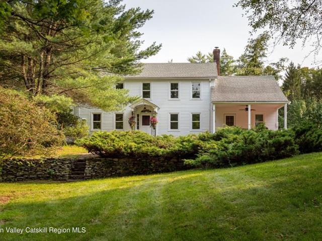111 Upper Cherrytown Rd, Kerhonkson, NY 12446