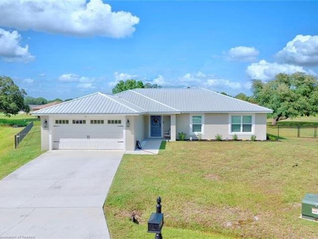 111 Vale Ct, Sebring, FL 33876