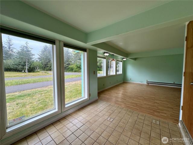 111 Vela St, Ocean Shores, WA 98569 | MLS #2493 | Compass