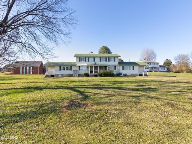 111 Vienna Rd, Oak Ridge, TN 37830