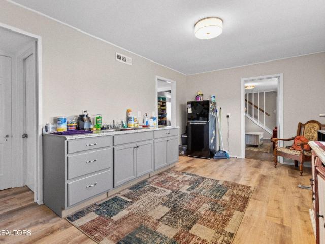 111 Vienna Rd