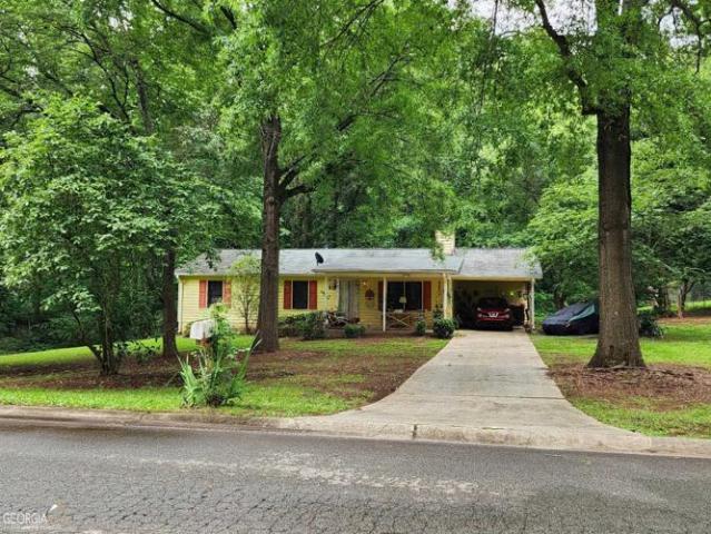 111 Vincent Ave, Stockbridge, GA 30281