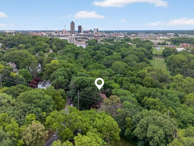 111 Zwart Road, Des Moines, USA, IA