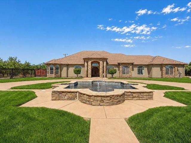 11243 Merced Ave, Turlock, CA 95380