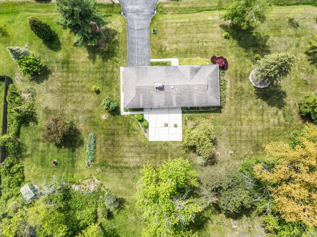 11240 N Valley Dr