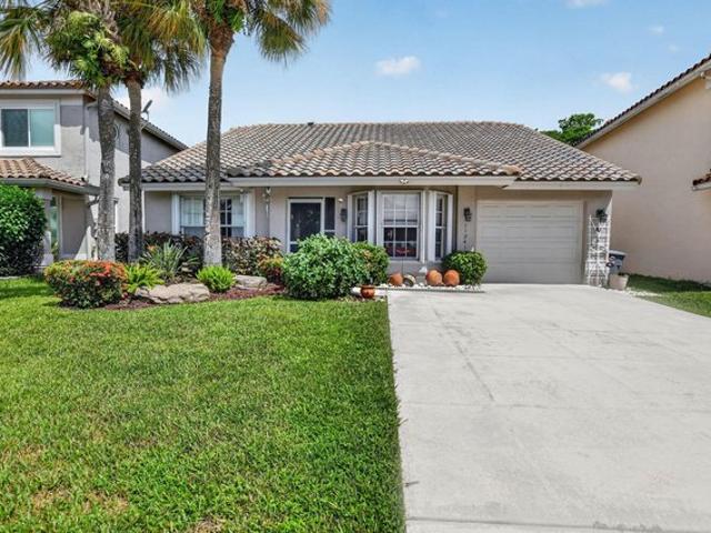 11241 Coral Reef Dr, Boca Raton, FL 33498