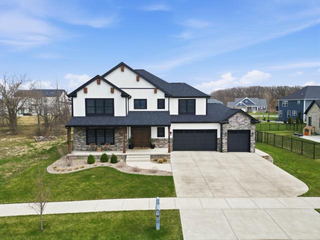 11241 Oak Ridge Court