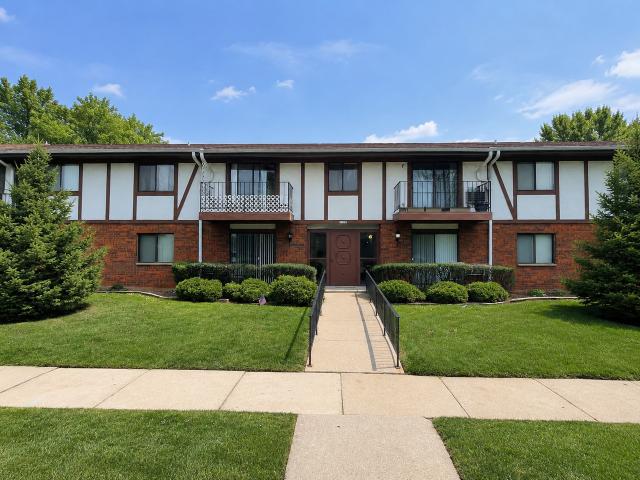 11244 W National Ave 1 Bedroom Apartment for Rent at 11244 W National Ave, West Allis, WI 53227