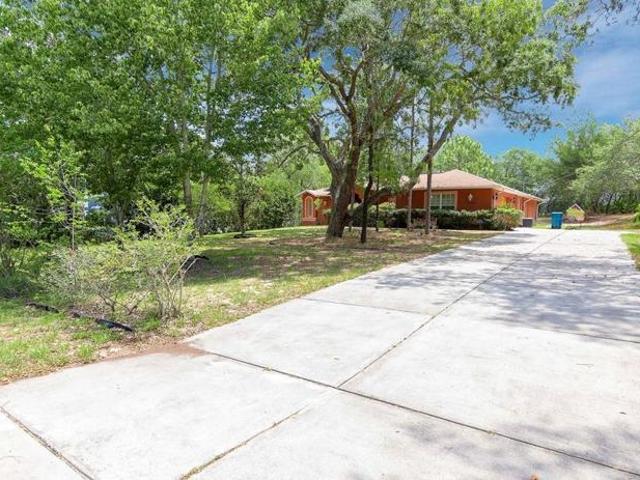 11244 Lomita Wren Rd, Weeki Wachee, FL 34614
