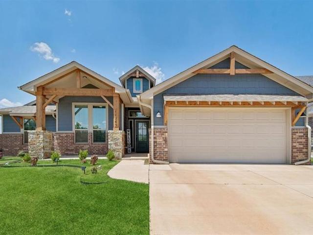 11245 NW 135th St, Yukon, OK 73099