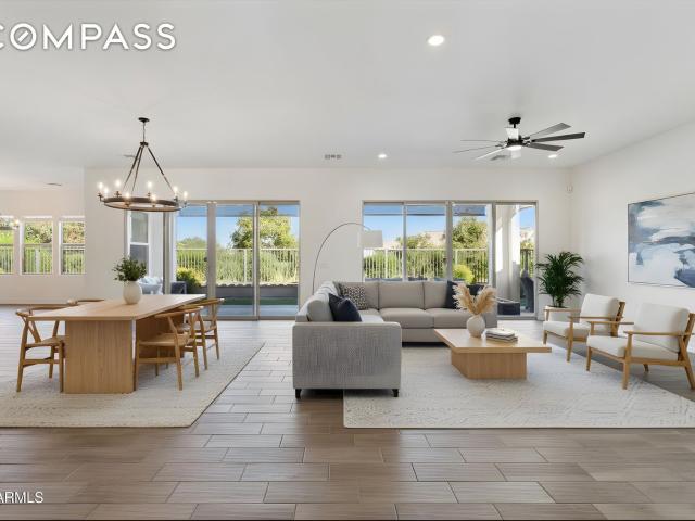 11249 N Blakely St, Surprise, AZ