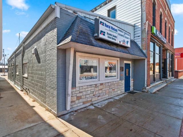 1124 MAIN Street