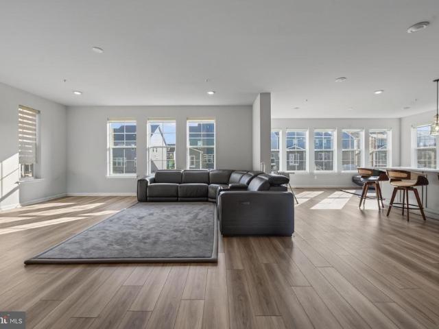 1124 Miller Farm Dr