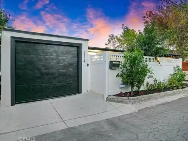 1124 Montecito Dr, Los Angeles, CA 90031 MLS PW25032473