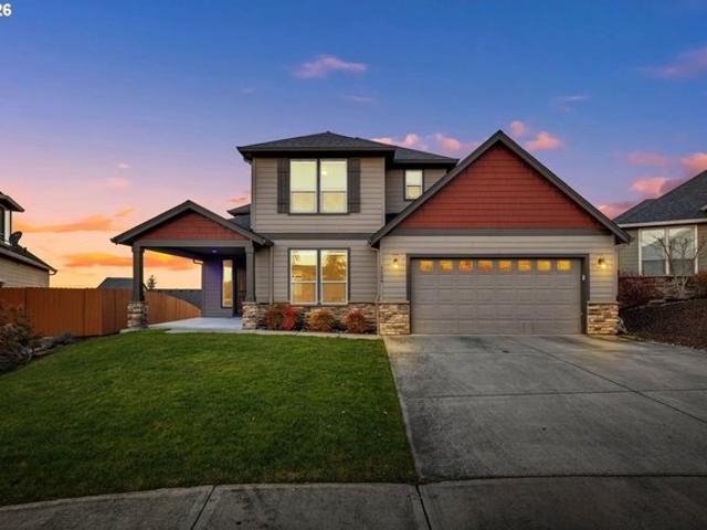 1124 N 9th Way, Ridgefield, WA 98642