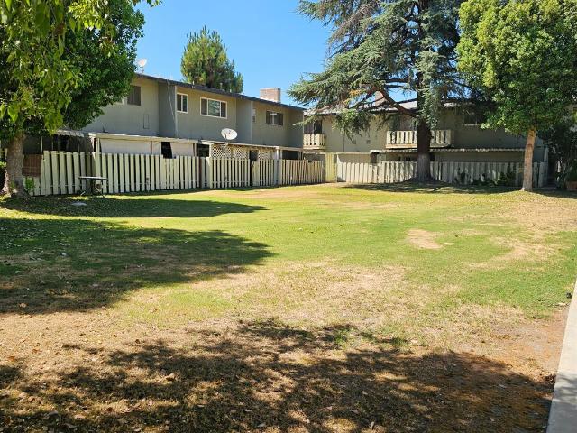 1124 Oleander Avenue