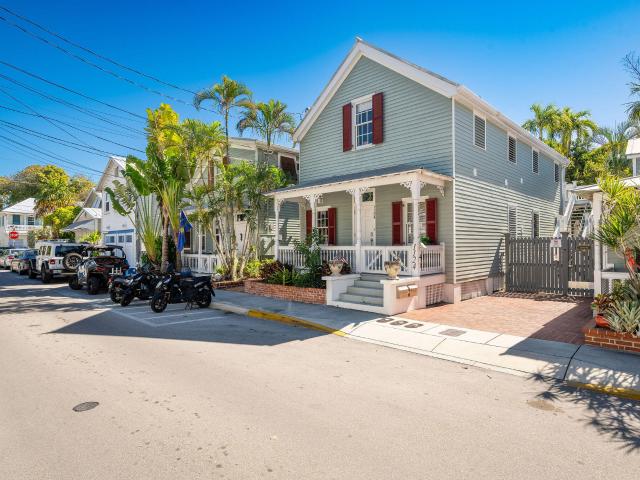 1124 Olivia St, Unit 321, Key West, FL 33040 | MLS #618007 | Compass