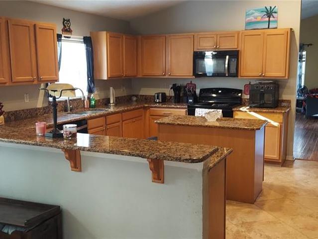 1124 Bluegrass Dr, Groveland, FL 34736 | MLS #O6384