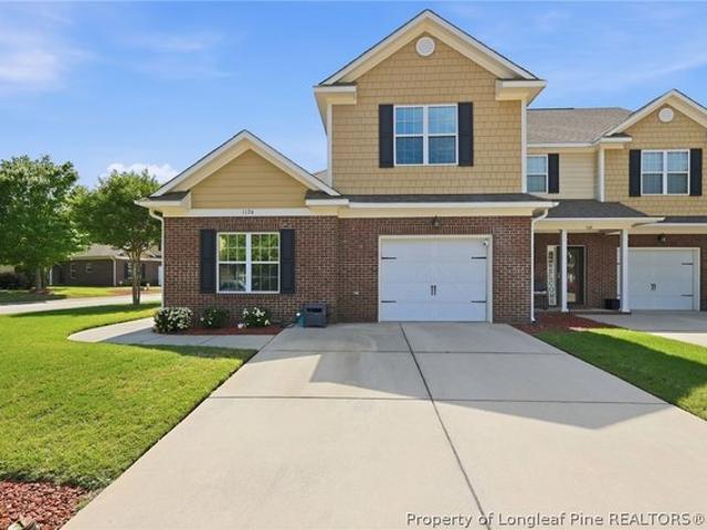 1124 Braybrooke Pl, Fayetteville, NC 28314