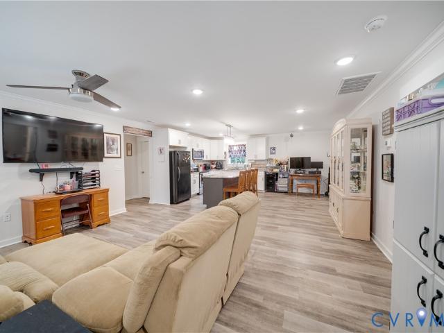 1124 Cheaneys Bridge Road