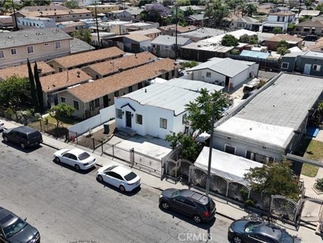 1124 E 76th Pl, Los Angeles, CA 90001