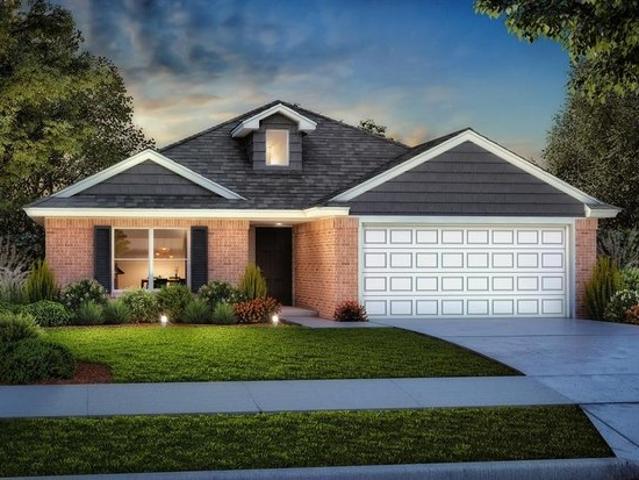 1124 E Stallion Ln, Mustang, OK 73064
