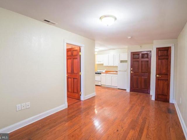 1124 E Passyunk Ave #UNIT 3 Philadelphia, PA 19147