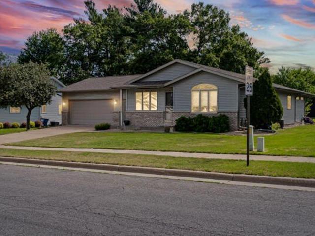 1124 East Ave N, Onalaska, WI 54650