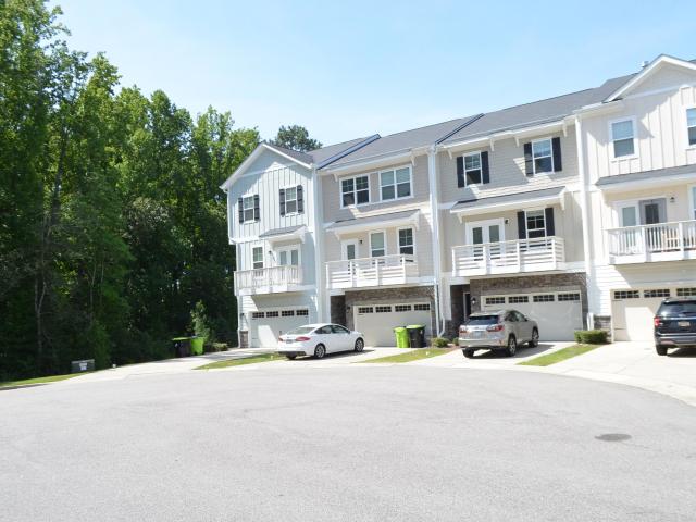 1124 Finch Court