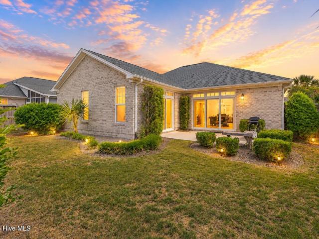 1124 Garden Club Way