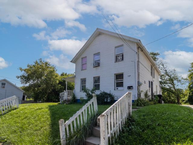 1124 Lasalle St