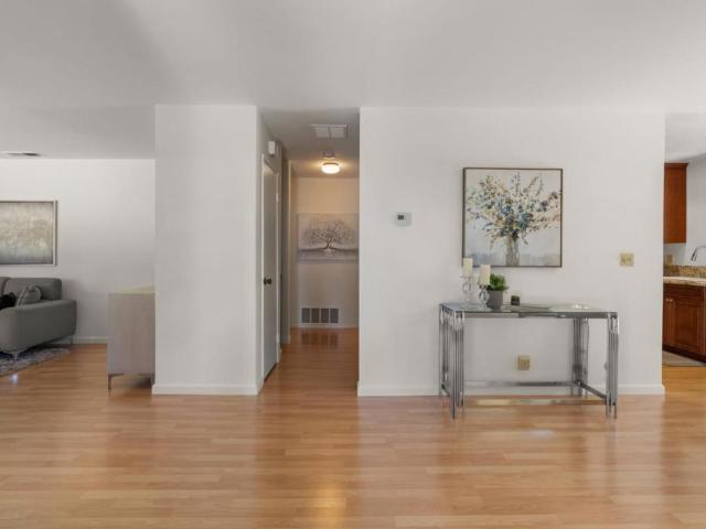 1124 Longbranch Court