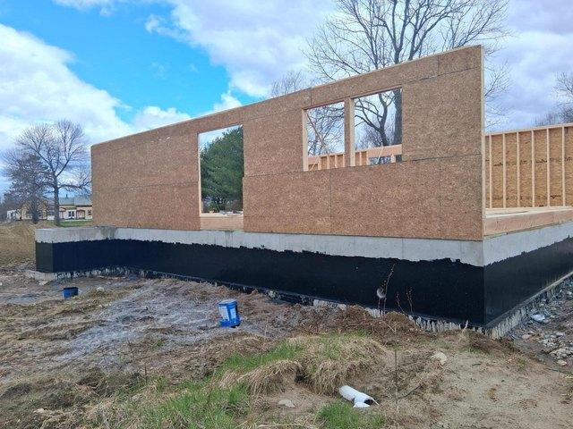 1124 Post Rd, Bowdoinham, ME 04008