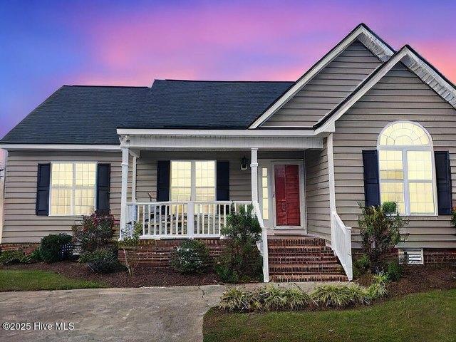 1124 Sebring Dr, Winterville, NC 28590