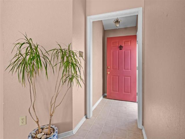 1124 Settlers Way
