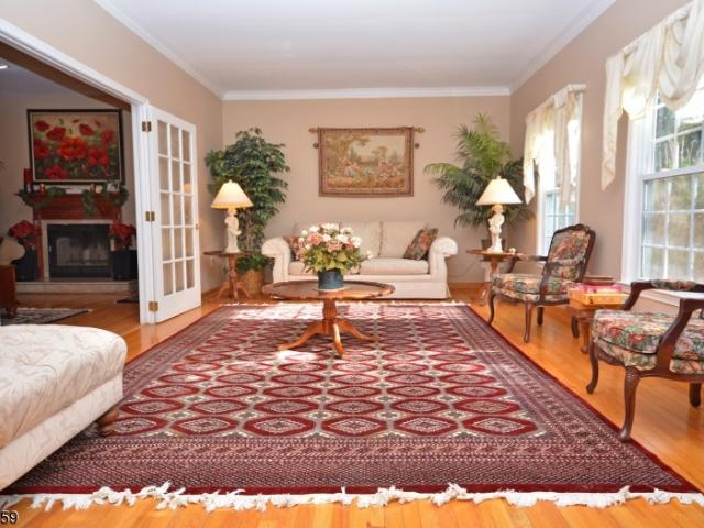 1124 Van Arsdale Dr, Neshanic Station, NJ 08853 | MLS #4024
