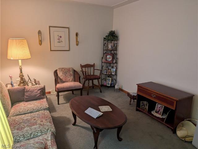 1124 W 37th Street