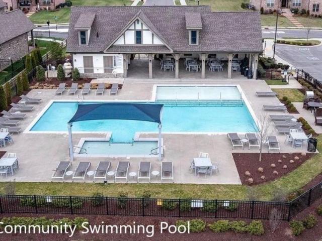1124 Watermark Way