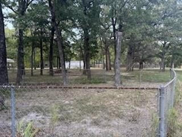 11257 Cedar Dr, Mabank, TX 75156