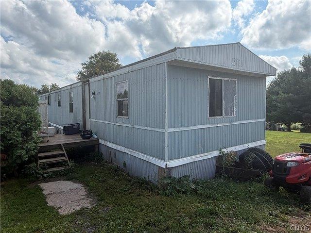 11255 Drake Rd, Cato, NY 13033