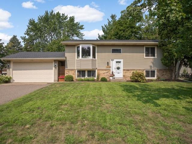 11255 Rhode Island Ave N, Champlin, MN 55316