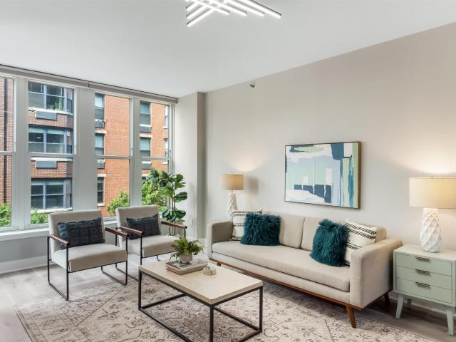 1125 Maxwell Lane # 440