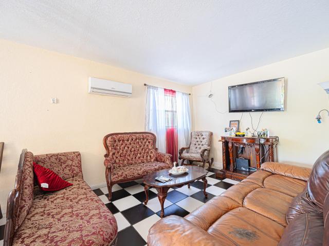 1125 NW 27th Ave, Fort Lauderdale, FL 33311 | MLS #B26022 | Compass