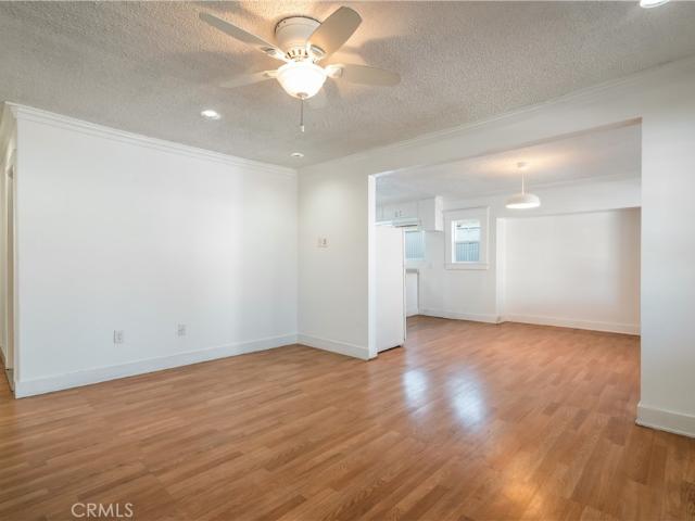 1125 N Heliotrope Drive