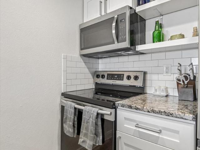 1125 N Washington Street # 503