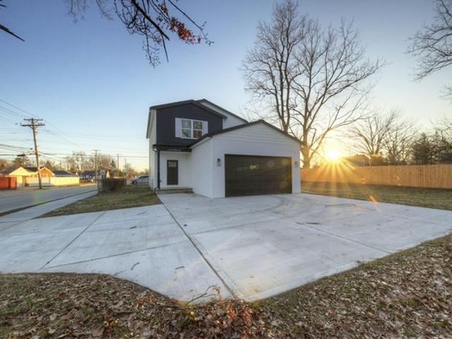 1125 Brandt St, Garden City, MI 48135