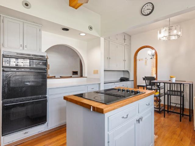 1125 Cedar Avenue