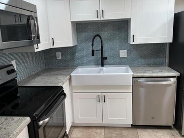 1125 E Kaler Dr, Phoenix, AZ 85020