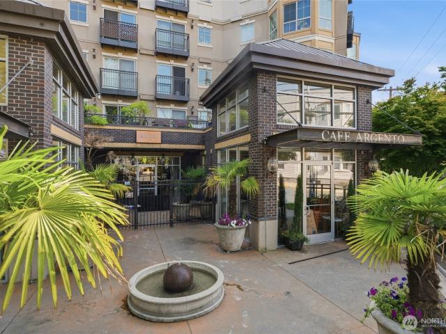 1125 E Olive Street # 604